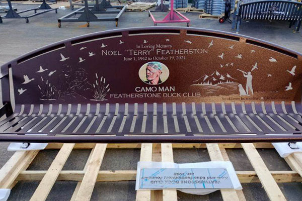 Hunting Themed Bench - Smith Steelworks